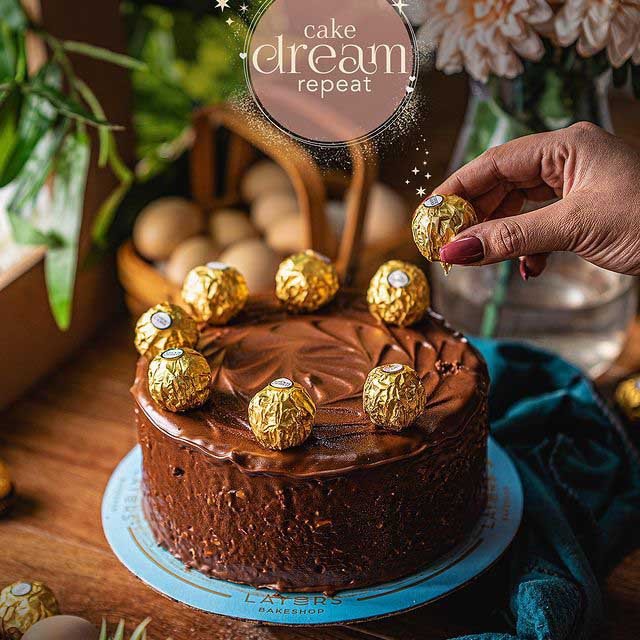 Ferrero Rocher Cake | Send Gifts To Pakistan | Giftoo No-1 Gift ...
