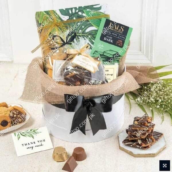 Signature Tropique Hamper | Send Gifts To Pakistan | Giftoo No-1 Gift ...