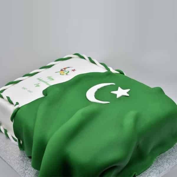 Flag Theme Cake | Send Gifts To Pakistan | Giftoo No-1 Gift Delivery ...
